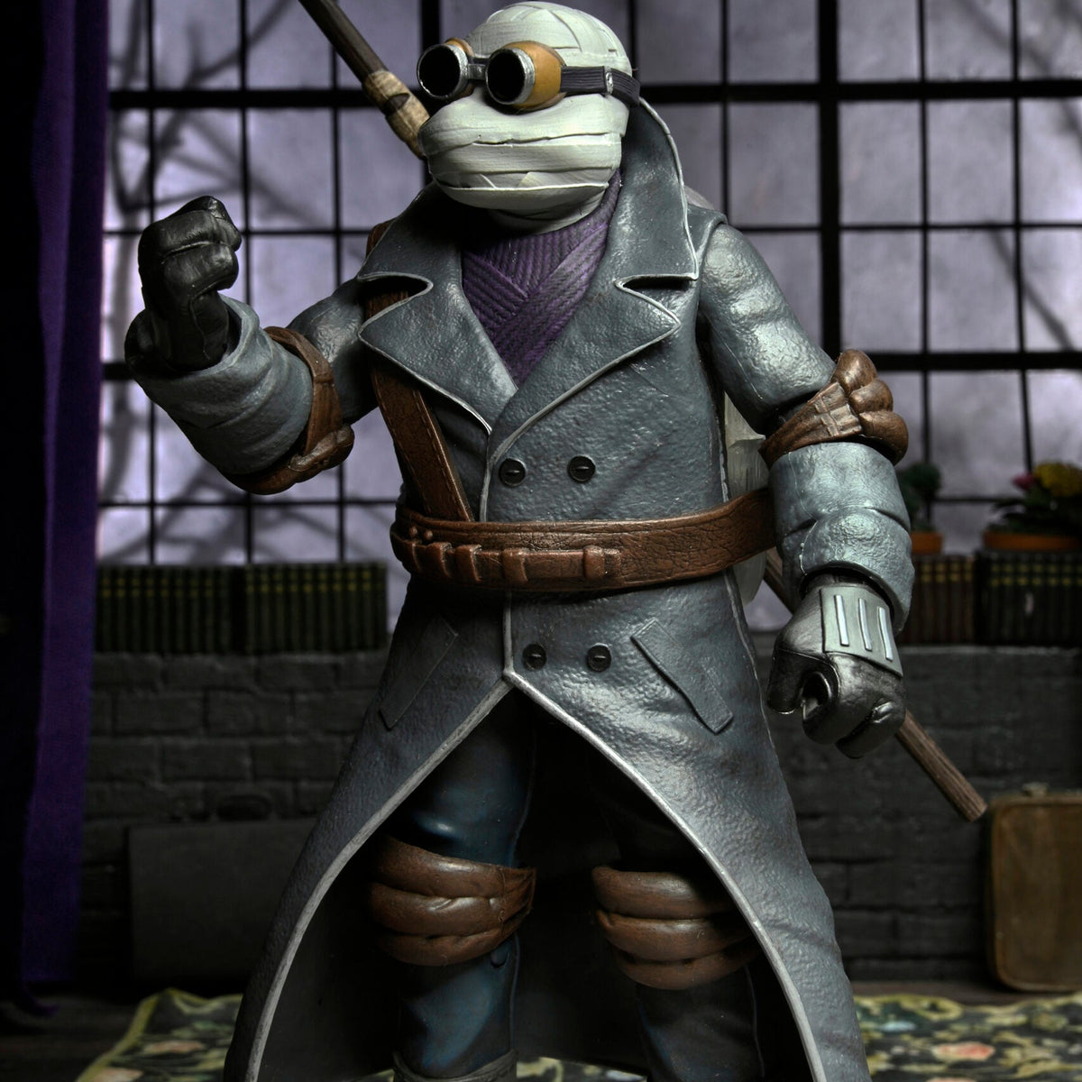 NECA Universal Monsters Teenage Mutant Ninja Turtles Donatello as The ...